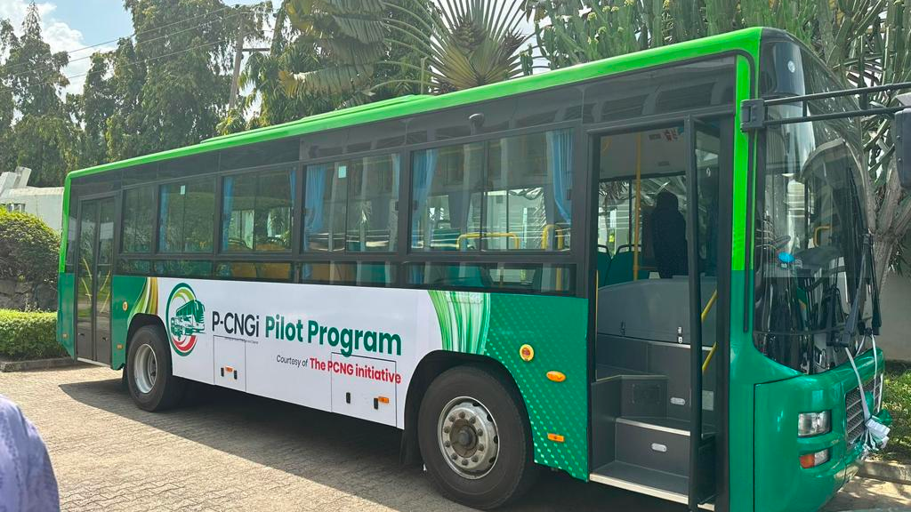 Clean Energy Transportation: FG Rolls Out 530 CNG Buses in 7 Locations ...